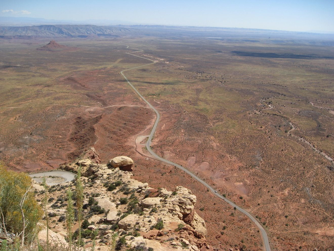 Moki Dugway Utah: A Backroad Scenic Byway with a History of Gods and ...