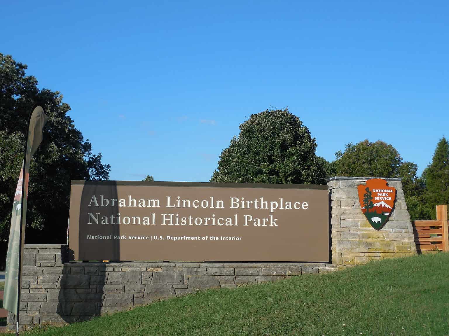 Abraham Lincoln’s Birthplace: Abraham Lincoln Birthplace National ...